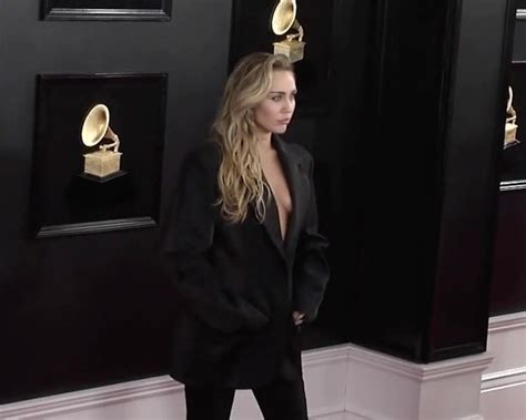 Miley Cyrus 2019 Grammy Awards Arrival Xhamster