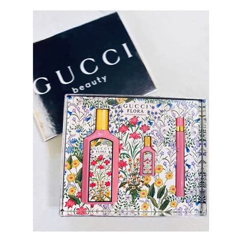 Set Gucci Flora Gorgeous Gardenia Edp 100ml 5ml 10ml Vivian Corner