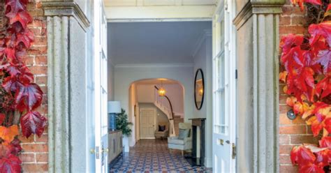 Refined Issue 162 Fine And Country