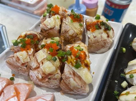 ท้องปลาแซลม่อนเบริ์น • Image ร้าน ไข่หวานบ้านซูชิ อนุสาวรีย์ชัยสมรภูมิ