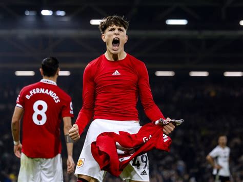 Garnachos Late Strike Lifts Man Utd Over Fulham Rthk