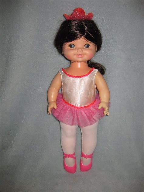 Vintage 1972 Mattel Dancerina Ballerina Doll 18 Works Complete