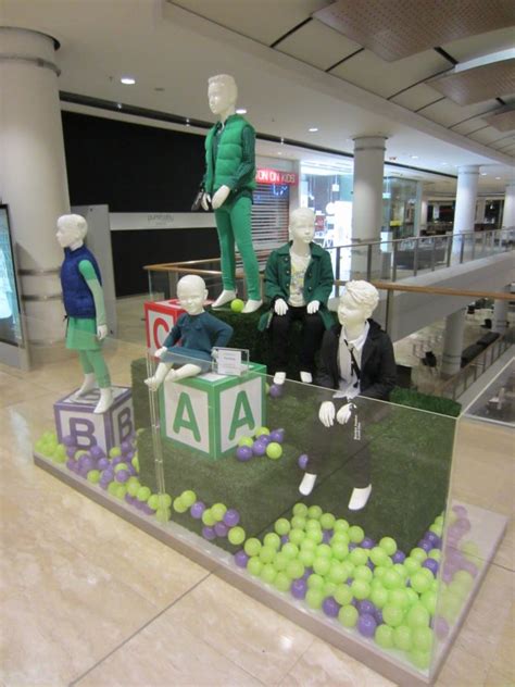 Display VM Hardware AUSVM Design