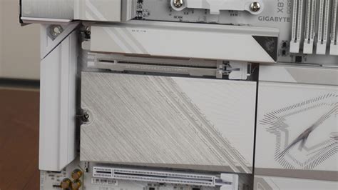 Unboxing And Overview Gigabyte X870e Aorus Pro Ice Am5 Motherboard