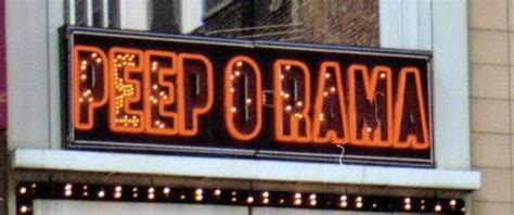 Jeremiah S Vanishing New York Peep O Rama