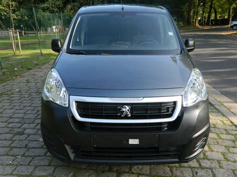 Peugeot Partner Benzine Garage Vanmelle