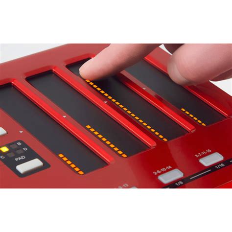 DISC Akai MAX Compact USB MIDI CV Keyboard Controller At Gear Music