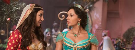 Naomi Scott As Princess Jasmine K Wallpaper Download