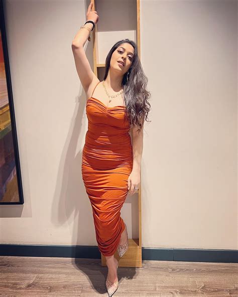 Garima Jain R Beautifulindianwomen2