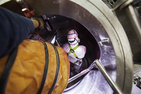 งานล้างพื้นที่อับอากาศ มีความสำคัญและต้องเตรียมการอย่างไรบ้าง Siammat Trusted Environmental