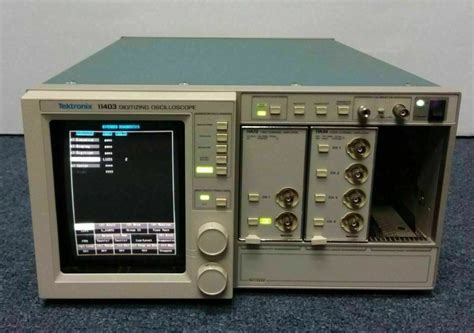 Tektronix 11403 Color Digitizing Oscilloscope W 11a72 And 11a34 Modules
