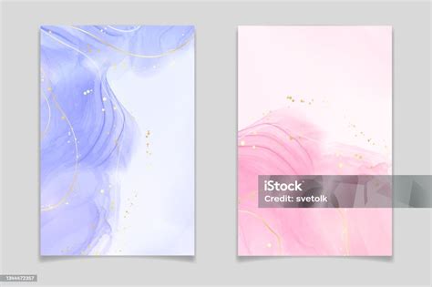 황금선과 점으로 된 라벤더와 핑크 액상 수채화 배경 바이올렛과 장미 대리석 알코올 잉크 그리기 효과 웨딩 초대 메뉴 또는