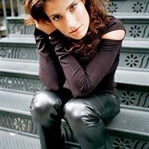 Idina Menzel Nude Pics Topless Sex Scenes Compilation