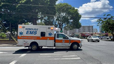 Honolulu Ems Makiki And Honolulu Fire Deparment Engine 2 Reserve