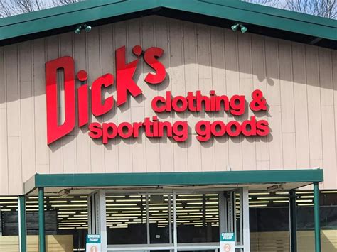 Dicks Sporting Goods Closes Store 1 In Binghamton New York