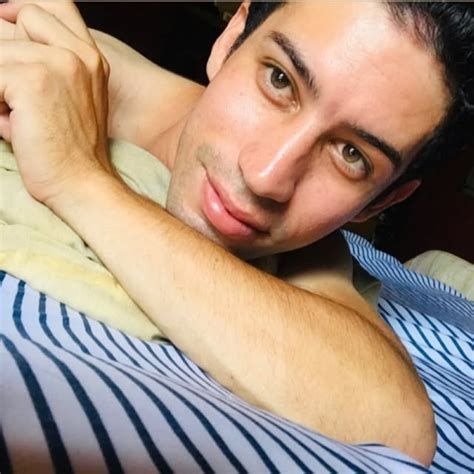 Erik Cubilla Erikc28 • Threads Say More