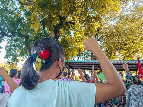 လက်ပံတောင်းတောင်ဒေသ လူထုသပိတ်စစ်ကြောင်း မှ စစ်ကျွန်စနစ်က လွတ်မြောက်ရေး ရုန်းကြ ထကြ တော်လှန်က