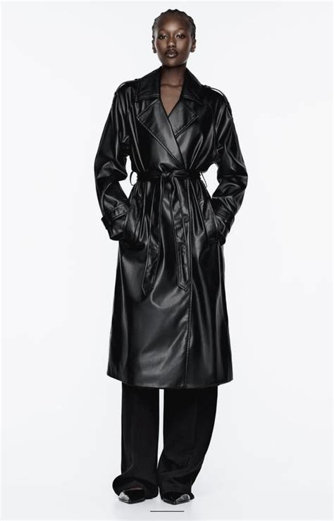 Тренч Zara эко кожа плащ — цена 2199 грн в каталоге Плащи Купить женские вещи по доступной цене