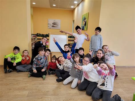 🌻Защо Детски учебен център за развитие и творчество Слънчогледи 🤔🙃🙂 📣Защото 👉 Приемаме всяко