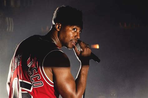 Download Lupe Fiasco Performing Live Wallpaper