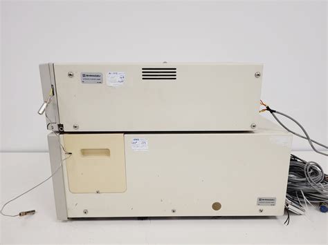 Thermo Separation Products Shimadzu Hplc System As3000 P1500 Rf 551 Lab