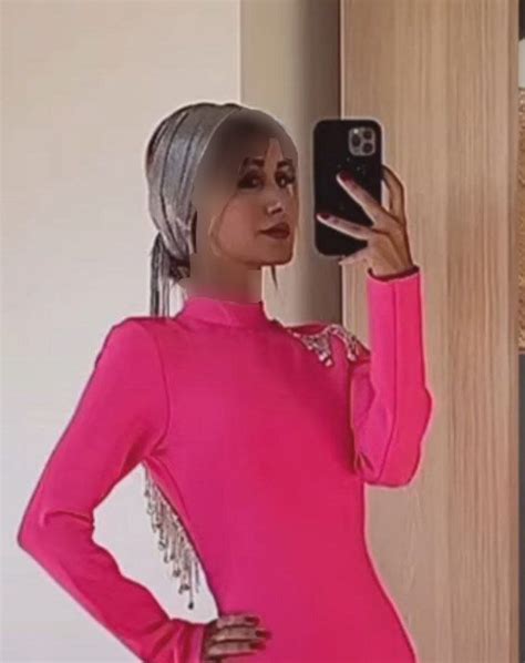 باربی شدن همسر شاهرخ استخری عکس زیبای سپیده بزمی پور