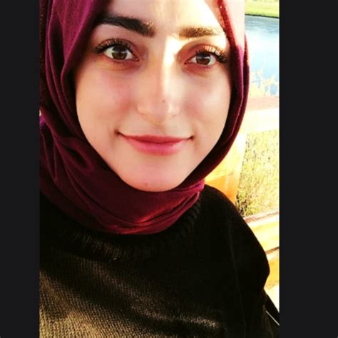 İlknur Çelikay Frontend React Developer Udemig Linkedin