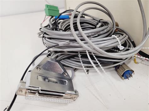 Thermo Separation Products Shimadzu Hplc System As3000 P1500 Rf 551 Lab