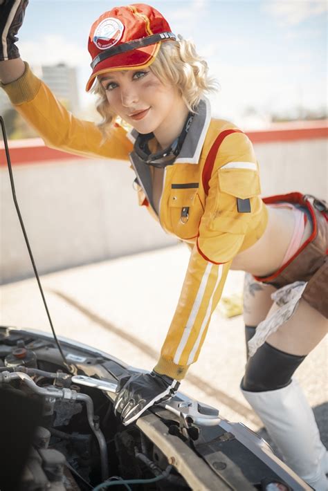 Luxlo Cosplay Cindy Aurum