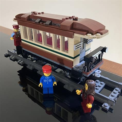 i made my own train r lego