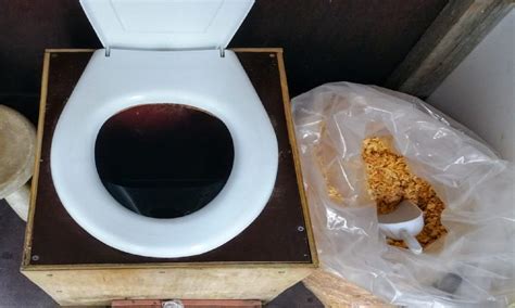 How To Use Composting Toilet Eco Friendly Toilet