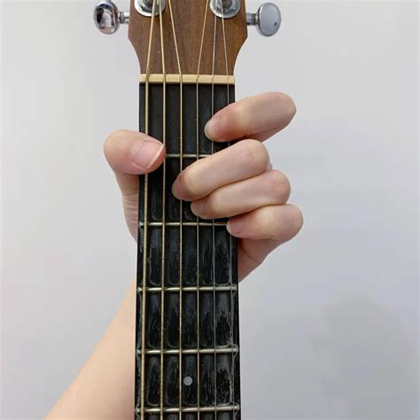 【吉他自學懶人包】自學吉他該從哪開始？零基礎也能學會彈吉他！ 米可吉他