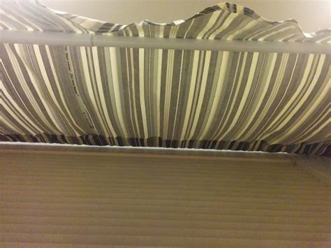 TitS ANd BiTs DIY Indoor Awning