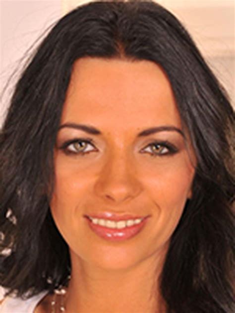 Shalina Devine Wiki Bio EroFound