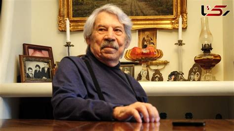 تصویری از داوود رشیدی و پدرش در شهر ازمیر ترکیه سال ۱۳۲۲