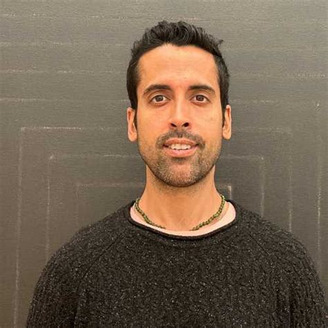 Naeem Mahmood Keynote Speaker Book For Your Event