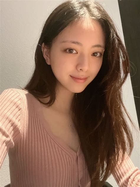 South Korean Girls Korean Girl Groups It Z Me Model Photography Asian Woman Itzy My Girl