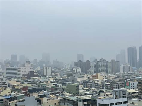 空品惡化危機！高雄多測站亮橘燈提醒