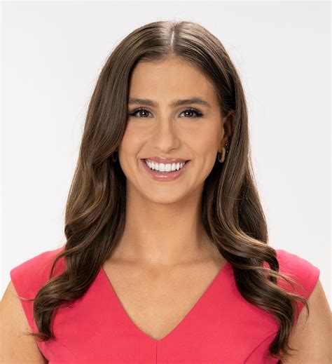 Meet Angie Lassman Nbc6 Broadcast Meteorologist Shoutout Miami