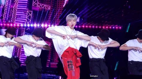 이누야샤 금강룩 같다는 오늘자 강다니엘 무대의상 인스티즈 Instiz 이슈 카테고리