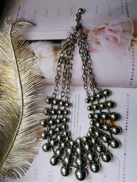 Кольє з європи — ціна 220 грн у каталозі Кольє і намиста Купити аксесуари за доступною ціною на