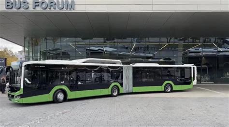 დღეიდან 18 მეტრიანი ავტობუსები დიდი დიღმიდან მაღლივი კორპუსის მიმართულებით იმოძრავებს თბილისის