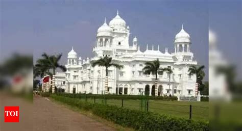 Kgmu Performs Partial Knee Replacement Using Microplasty Technique Lucknow News The Times Of