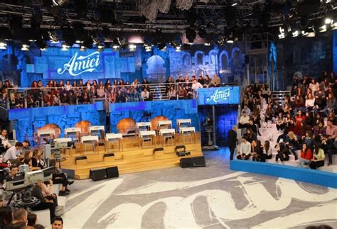 Cantante Di Amici 23 Si Registra Mentre Fa Sesso Con La Sua Ragazza E