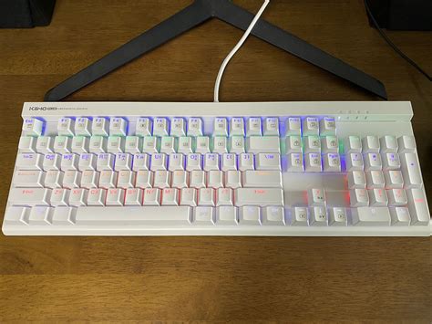 앱코 Hacker K640 플러스 축교환 Led 게이밍 키보드 후기