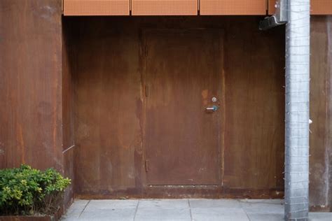 生锈铁门图片素材 生锈铁门设计素材 生锈铁门摄影作品 生锈铁门源文件下载 生锈铁门图片素材下载 生锈铁门背景素材 生锈铁门模板下载 搜索中心