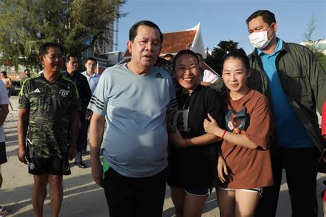 រសៀលនេះសម្តេចតេជោ ហ៊ុនសែន អញ្ជើញមុជទឹកសមុទ្រ ដ៏ស្និទ្ធស្នាលបំផុត ជាមួយប្រជាពលរដ្ឋ