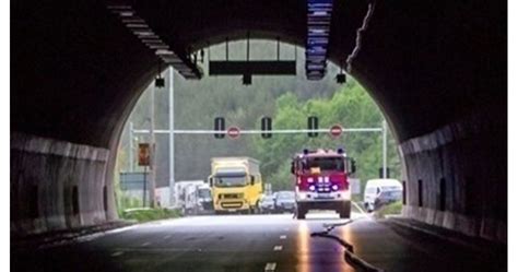 Ремонт в тунела Топли дол на Хемус движението към София в изпреварващата лента