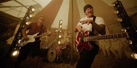 10 Songs That Define Blink 182s Career