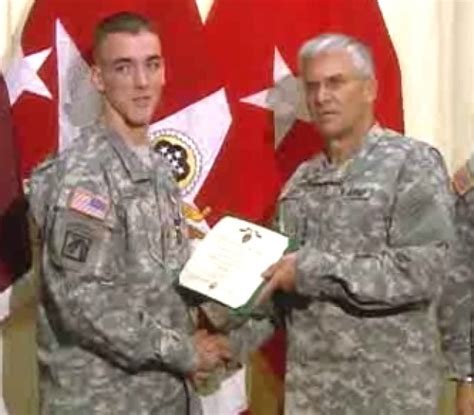 Army Chief Of Staff Visits Walter Reed Article The United States Army